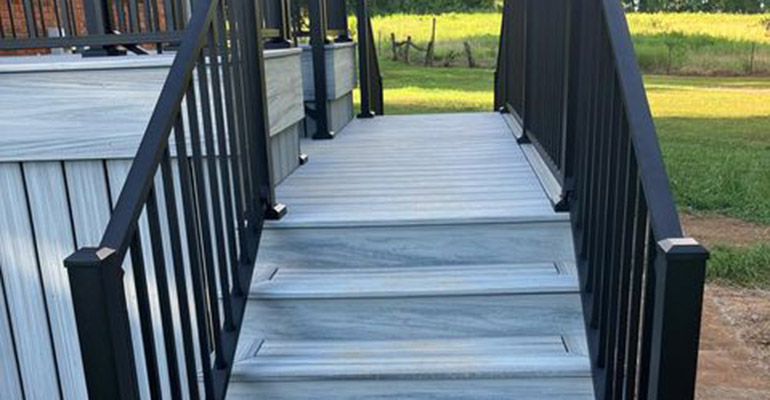 How Much Does a 20 x 20 Composite Deck Cost?