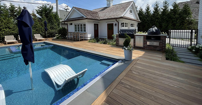 How Much Does It Cost To Build a Pool Deck