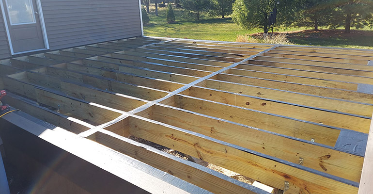 How to Lay Composite Deck Boards