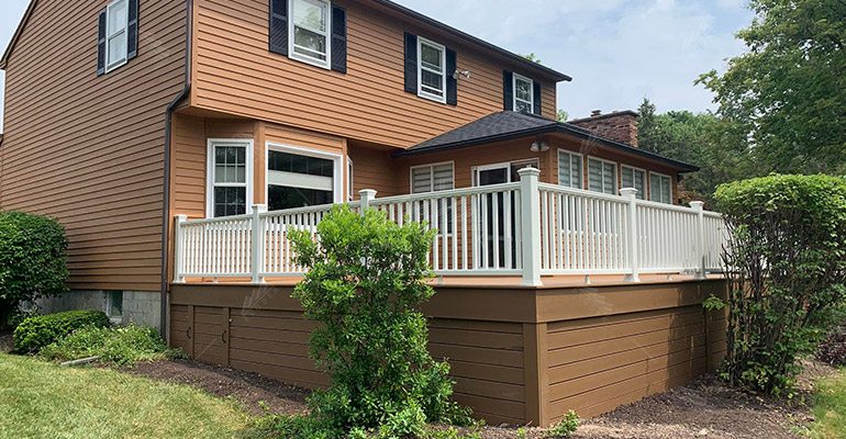 What Is the Best Way to Stain Your Deck Railing?